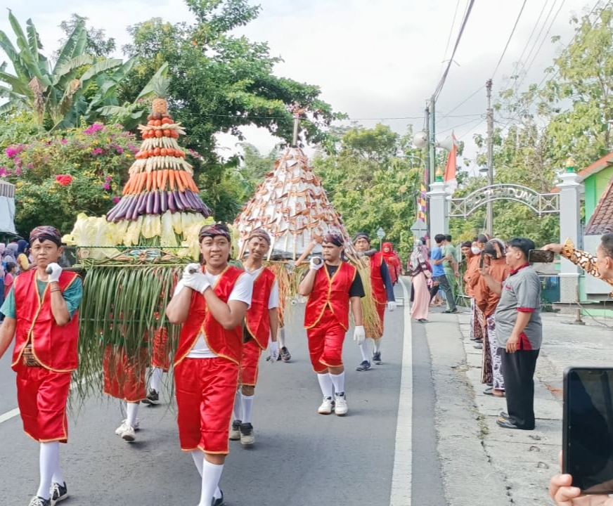 Adakan Merti Bumi, Sebagai Wujud Rasa Syukur – Berita Terkini Jawa ...