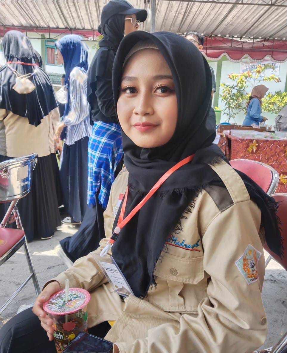 Piawai Lantunkan Ayat Suci, Arin Kerap Peroleh Penghargaan - Joglo Jateng