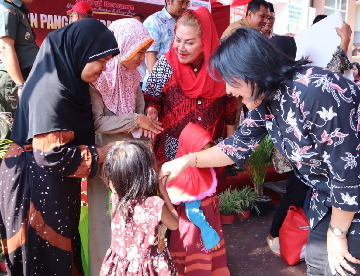 Sambut Hari Pangan Sedunia, Pemkot Semarang Gelar Pak Rahman - Joglo Jateng