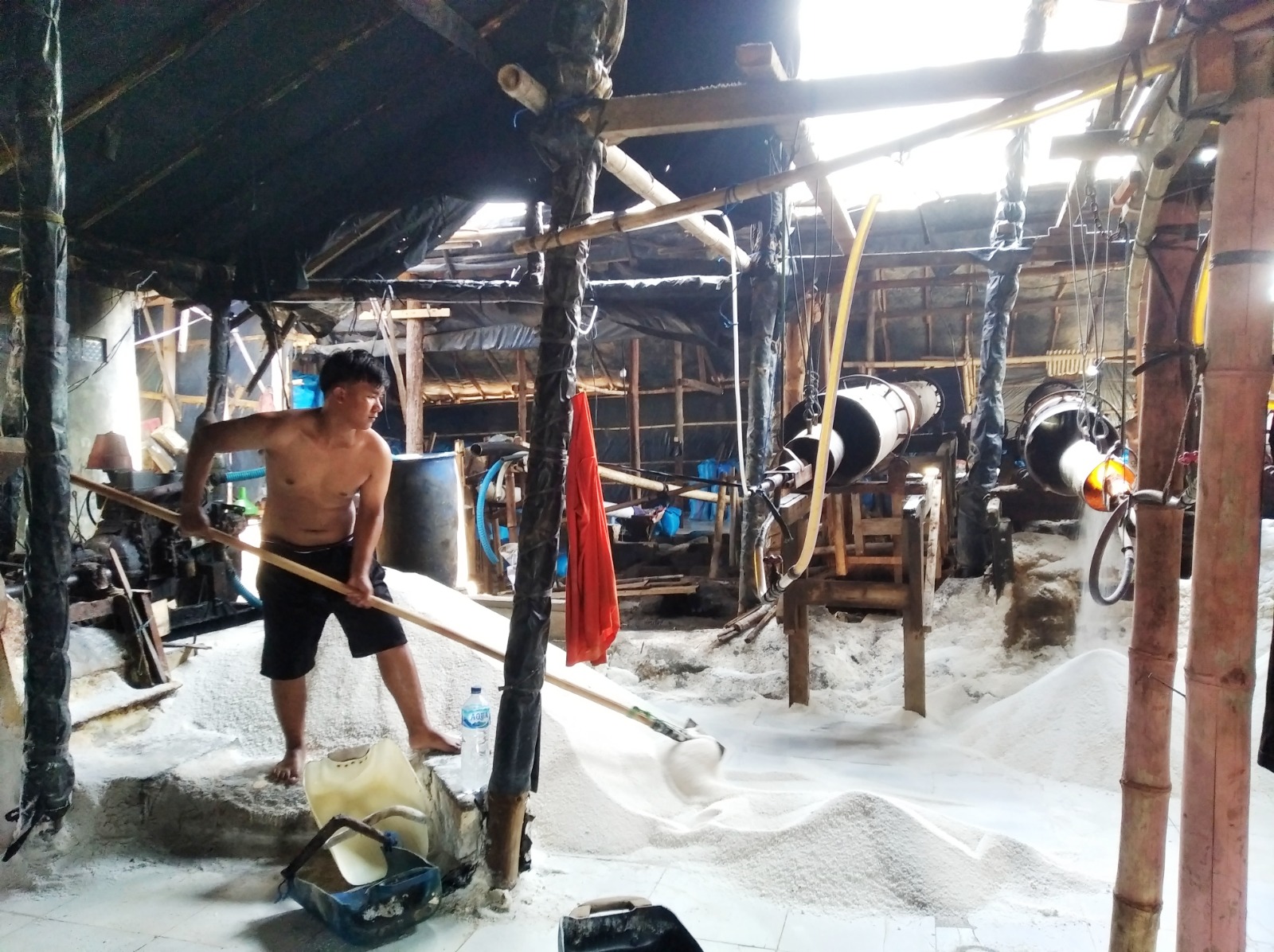 Musim Hujan, Harga Garam Mulai Naik - Joglo Jateng