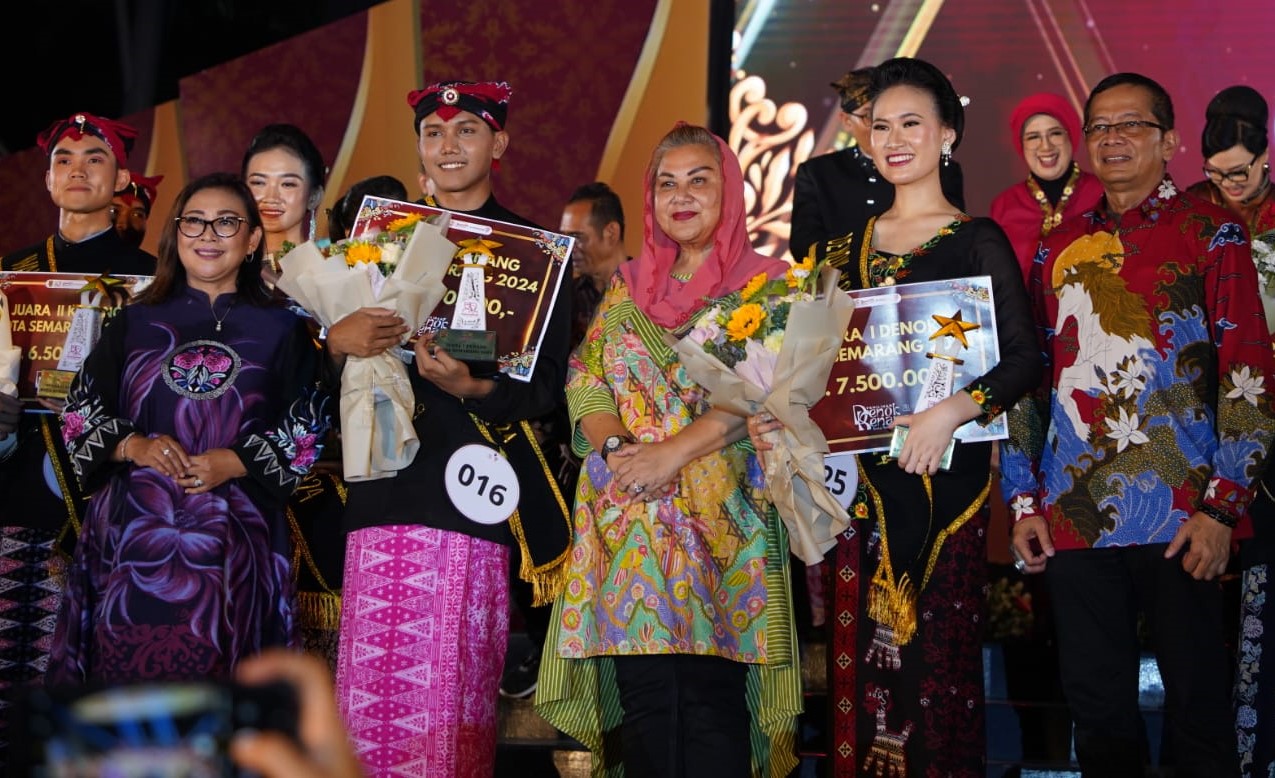 Pramanda dan Felicia Jadi Pasangan Denok Kenang Kota Semarang 2024 ...