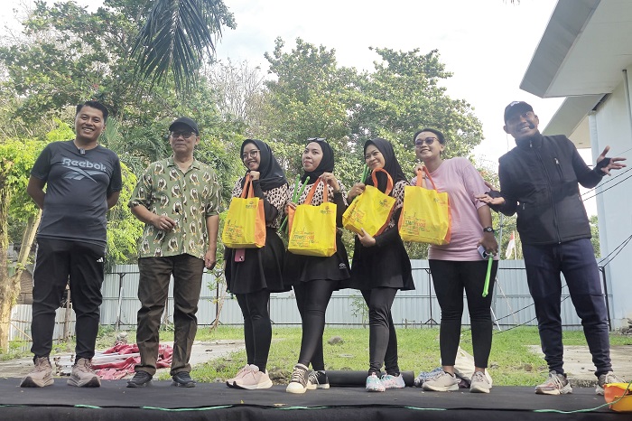 Pagi-pagi, Ade Bhakti Meriahkan Senam Pound Fit di Semarang Zoo - Joglo ...