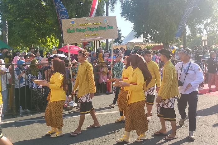 Desa Wates, Jejak Sabda Sang Sunan hingga Kepemimpinan Modern - Joglo ...